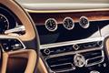 Bentley News 2020 : FLYING SPUR IN DETAIL: THE BENTLEY ROTATING DISPLAY