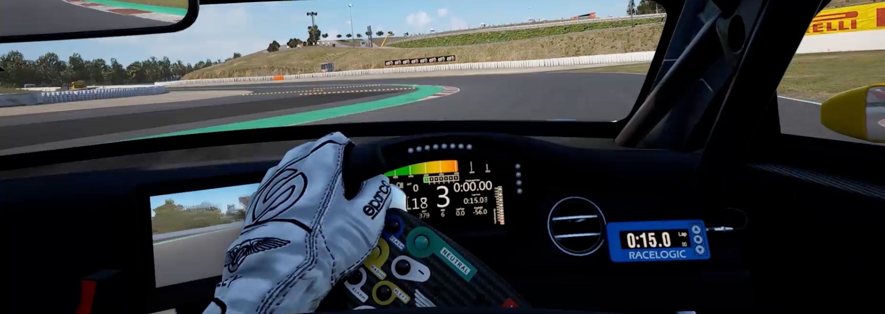BENTLEY NEWSROOM : HOW TO SIM RACE A CONTINENTAL GT3